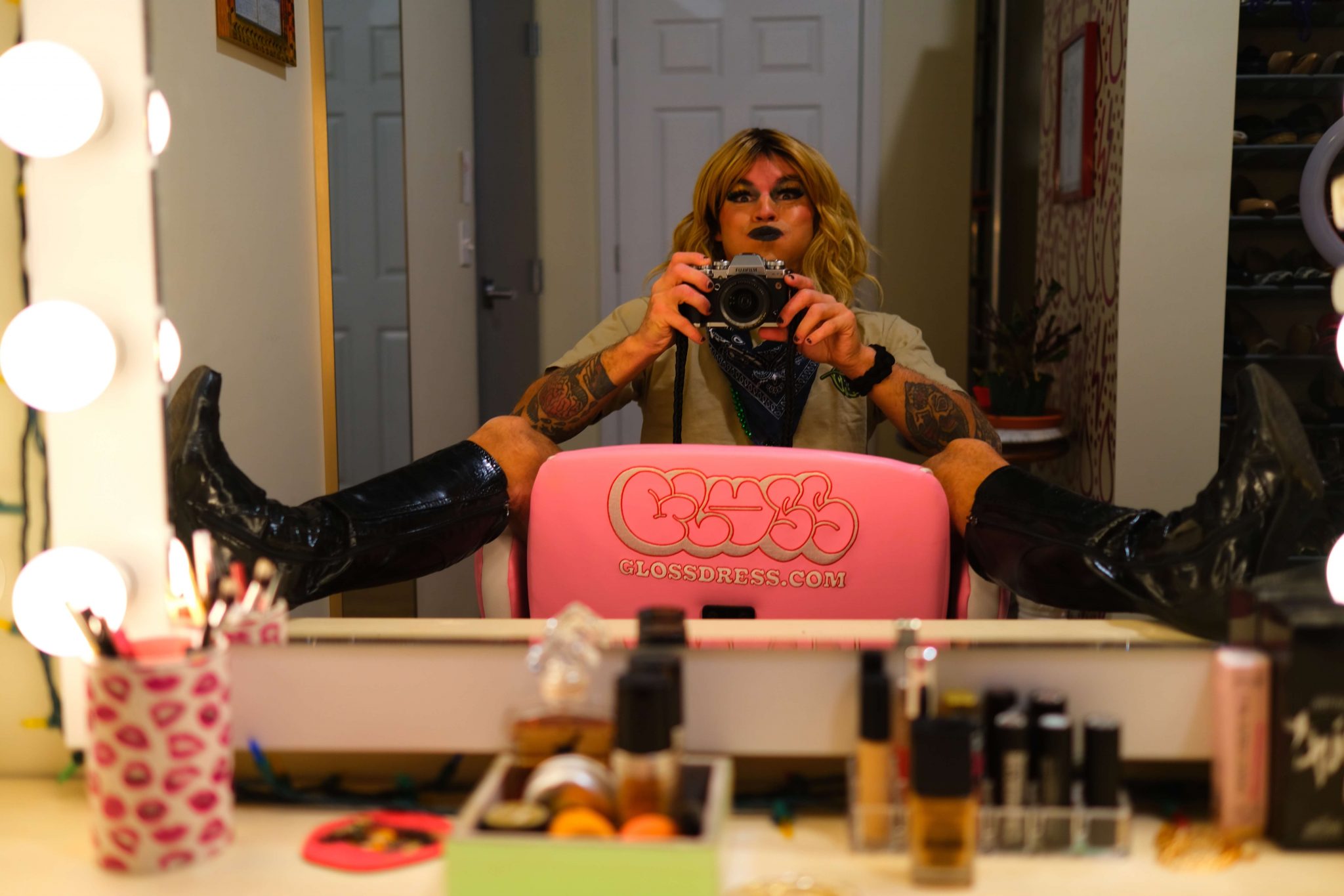Crossdresser Makeover Studio » GLOSSDRESS